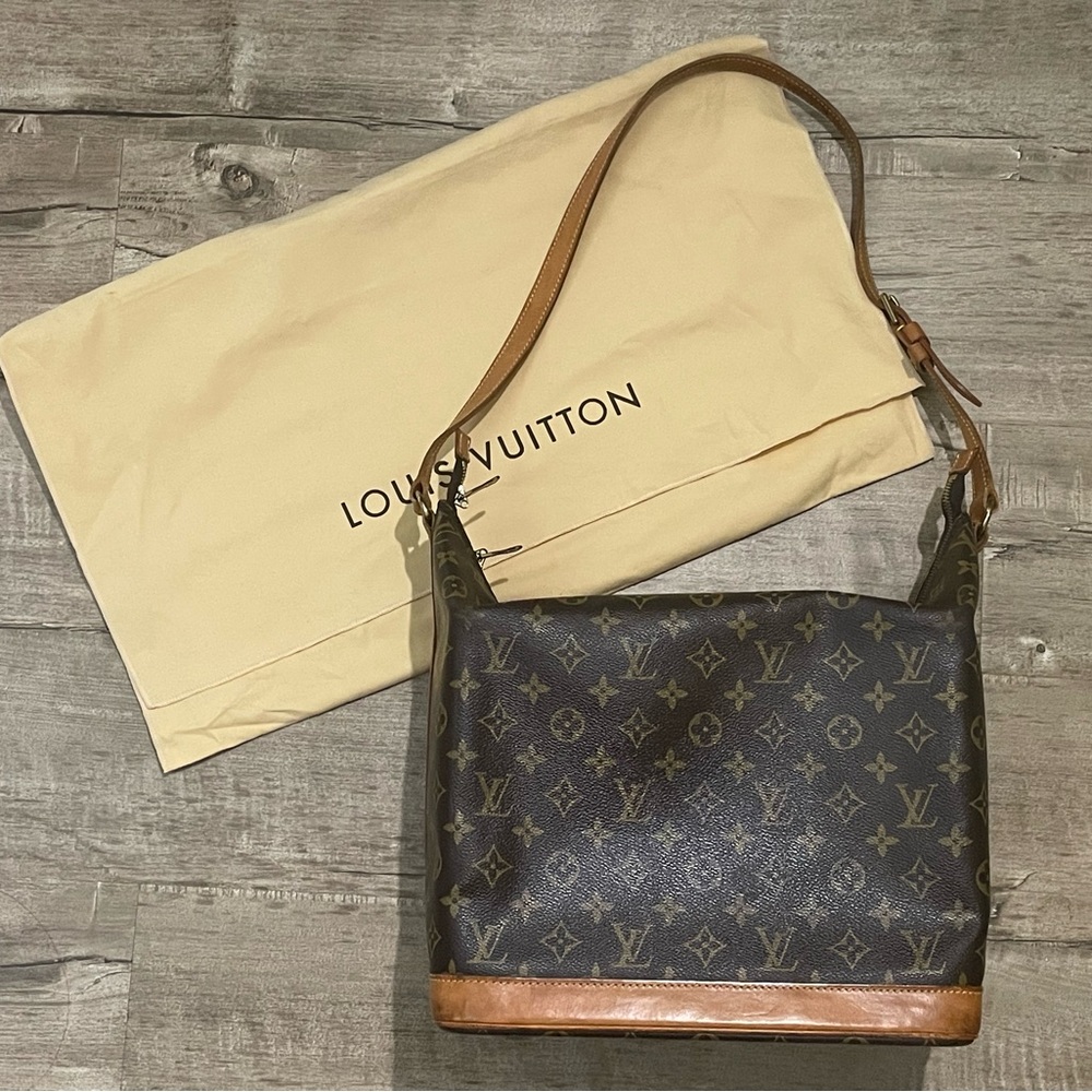 Lv X Sharon Stone Limited Edition Shoulder Bag - Gem